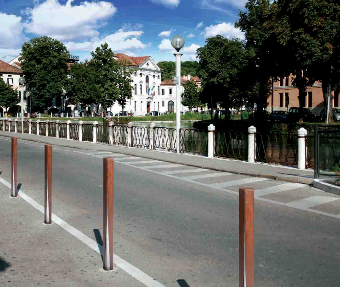 Explosion | id created, Inc.