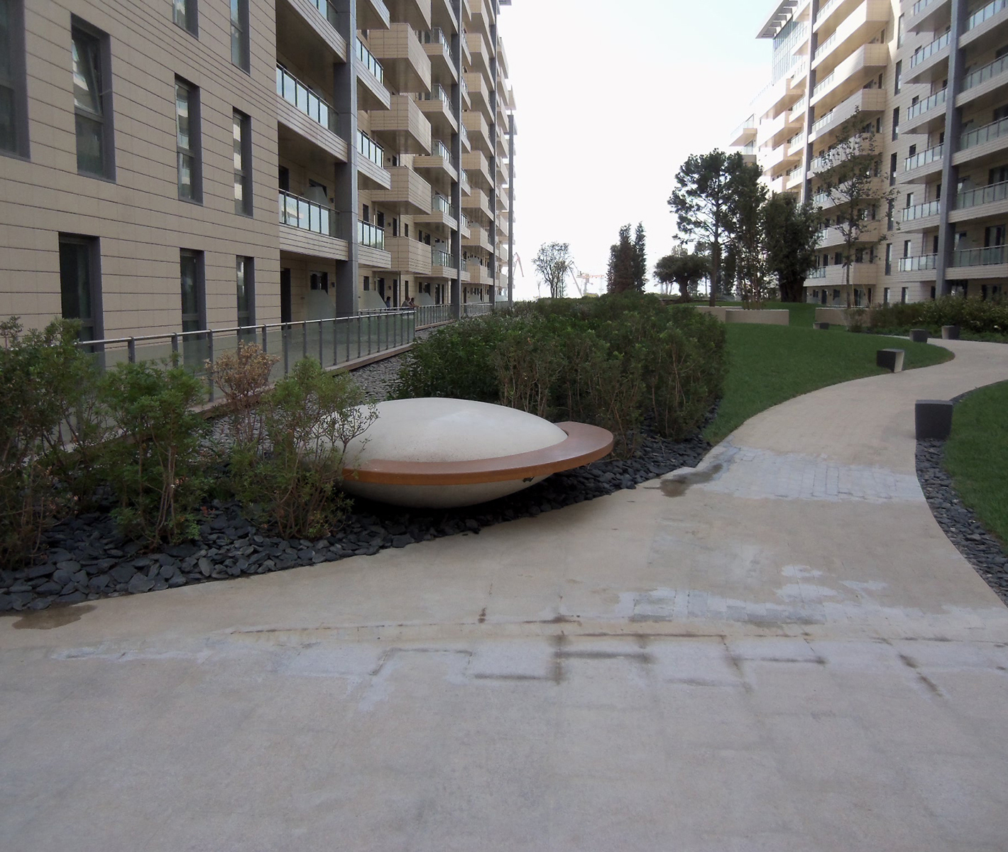 Moonstone with Wood Seat | Spruce & Gander