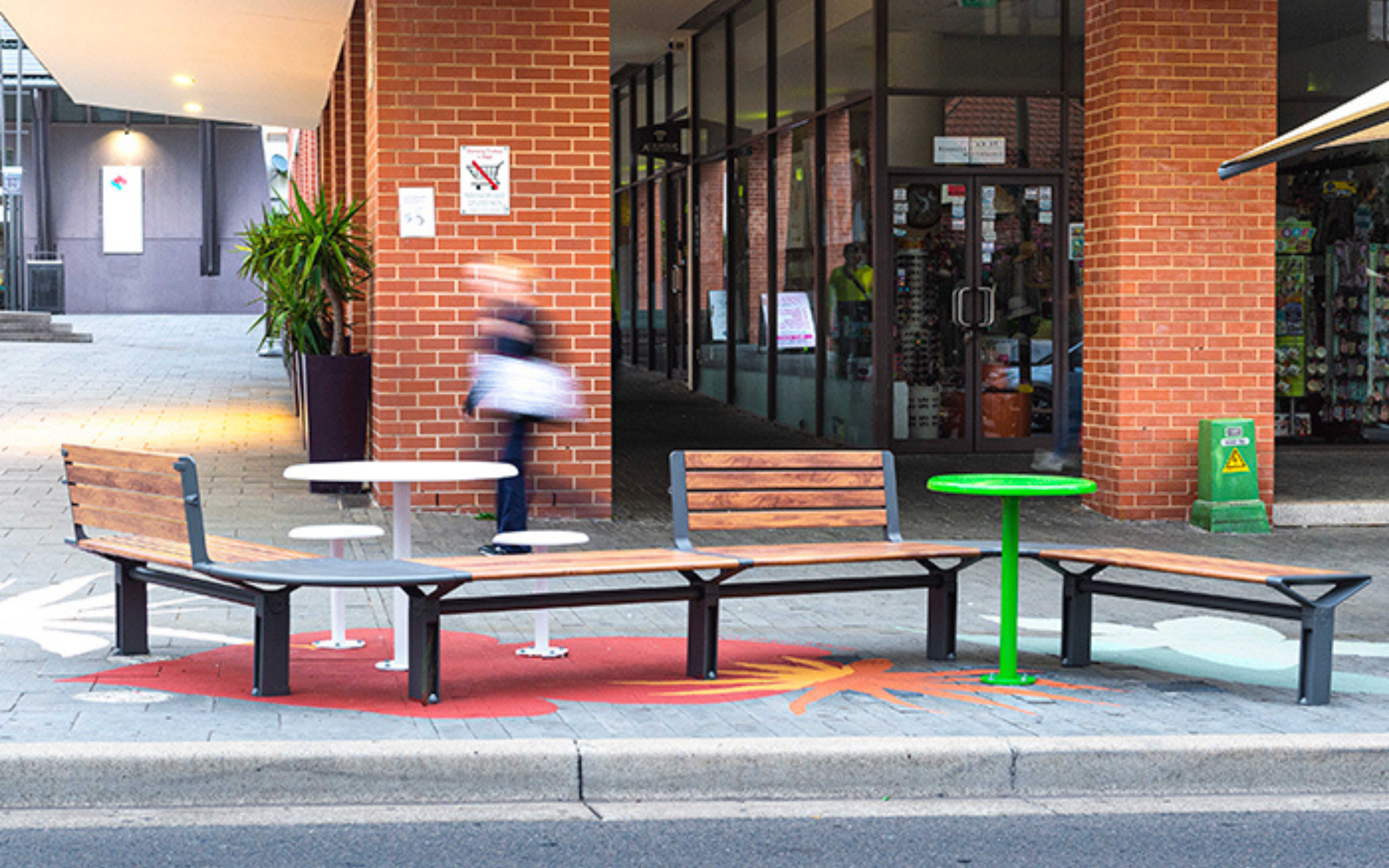 5 Outdoor Seating Layouts | Spruce & Gander