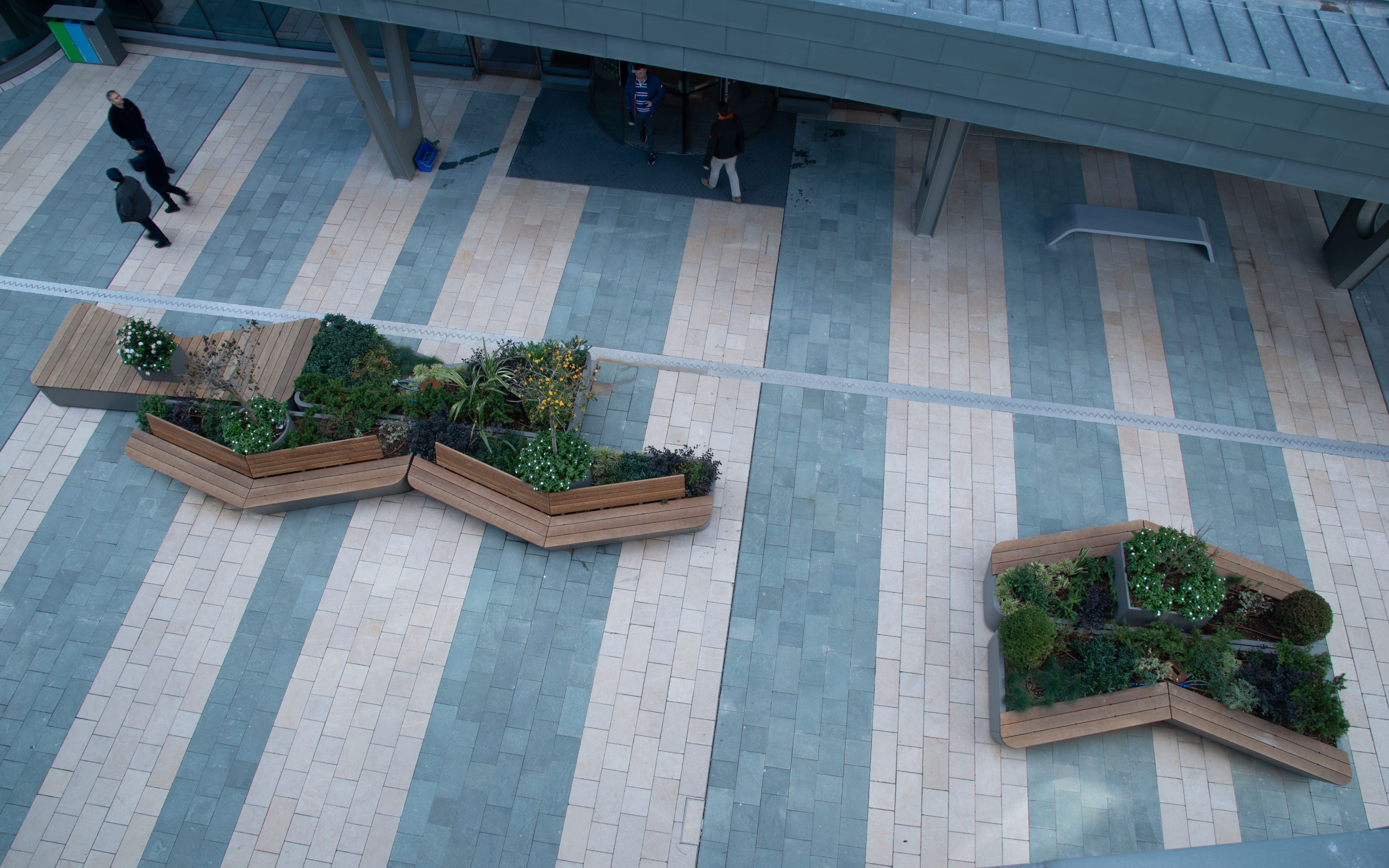 5 Outdoor Seating Layouts | Spruce & Gander