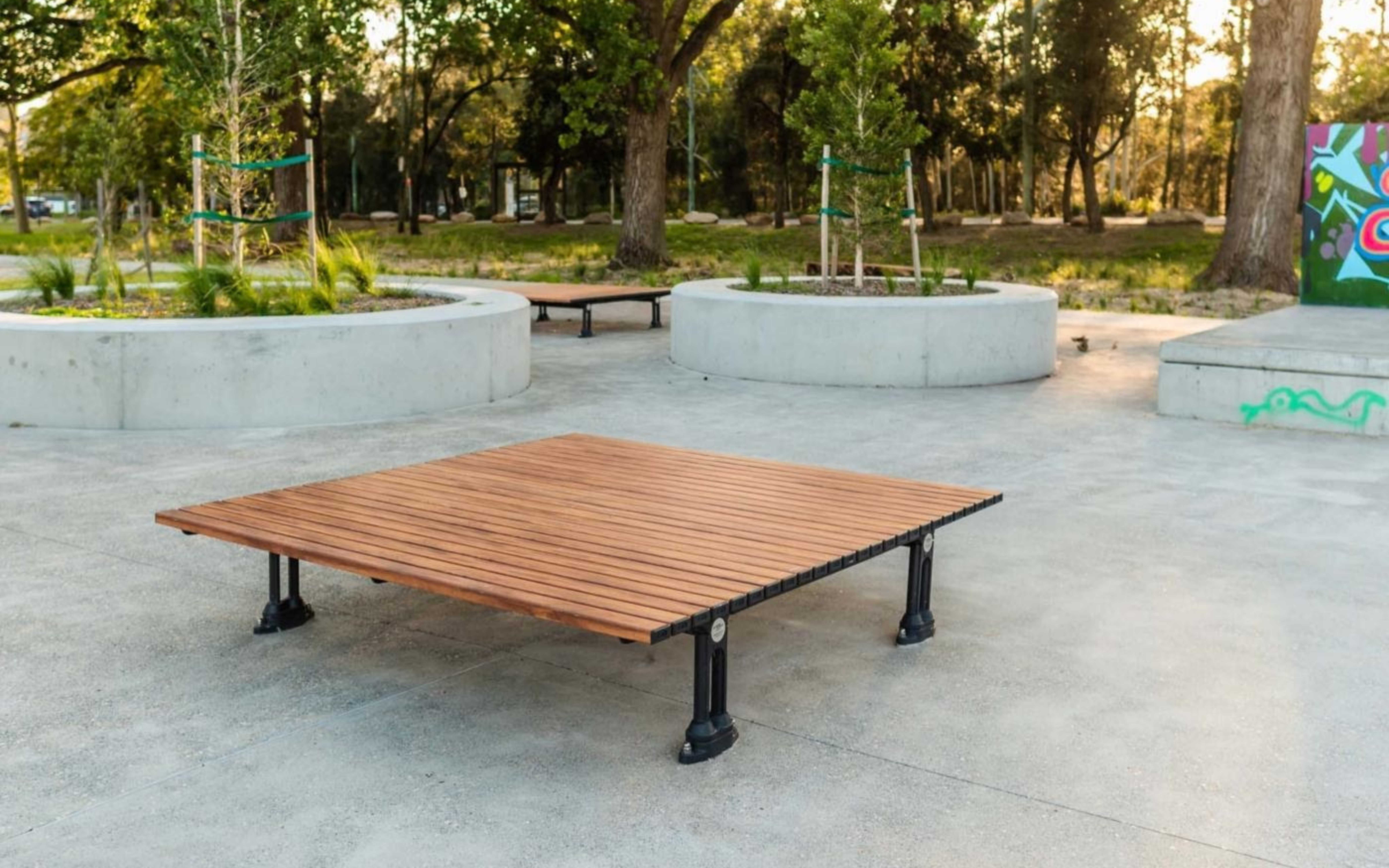 Mall Platform | Spruce & Gander