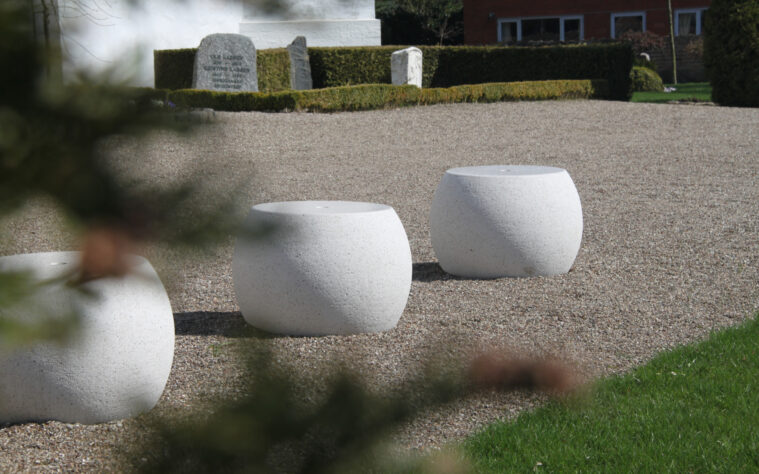 Apollo Bench | Spruce & Gander