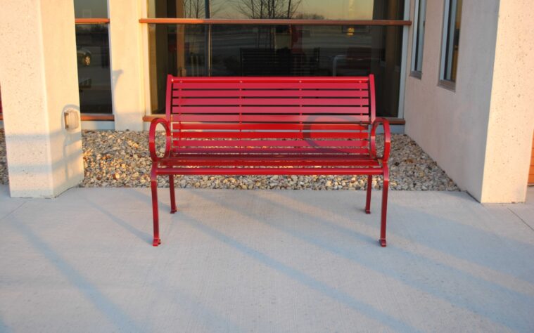 Langdon Bench | Spruce & Gander